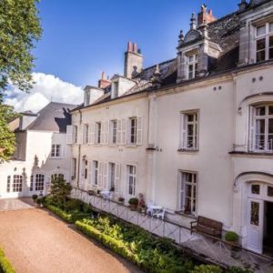 Hôtel Le Clos d'Amboise | Historical Charm & Luxury